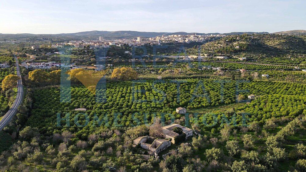 Fortezza Netina, building land for sale with blocks of flats in Noto